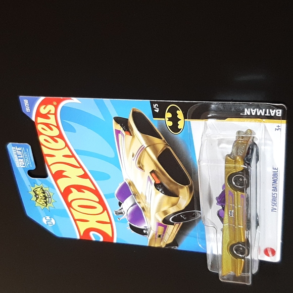 Mattel | Other | Batmobile Gold Hot Wheels Dc Comics 222 Batman ...